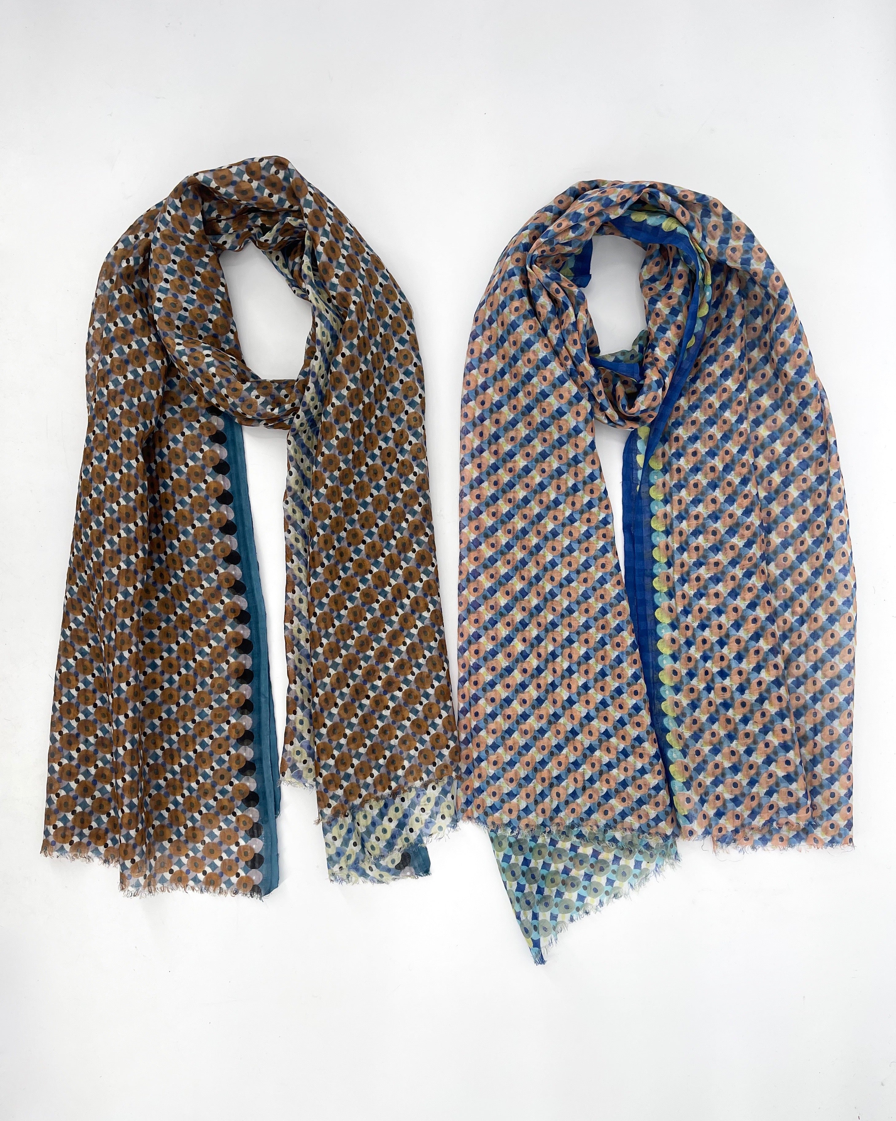 Dots Pattern Cotton and Silk Scarf – MOTTO Harvard Square