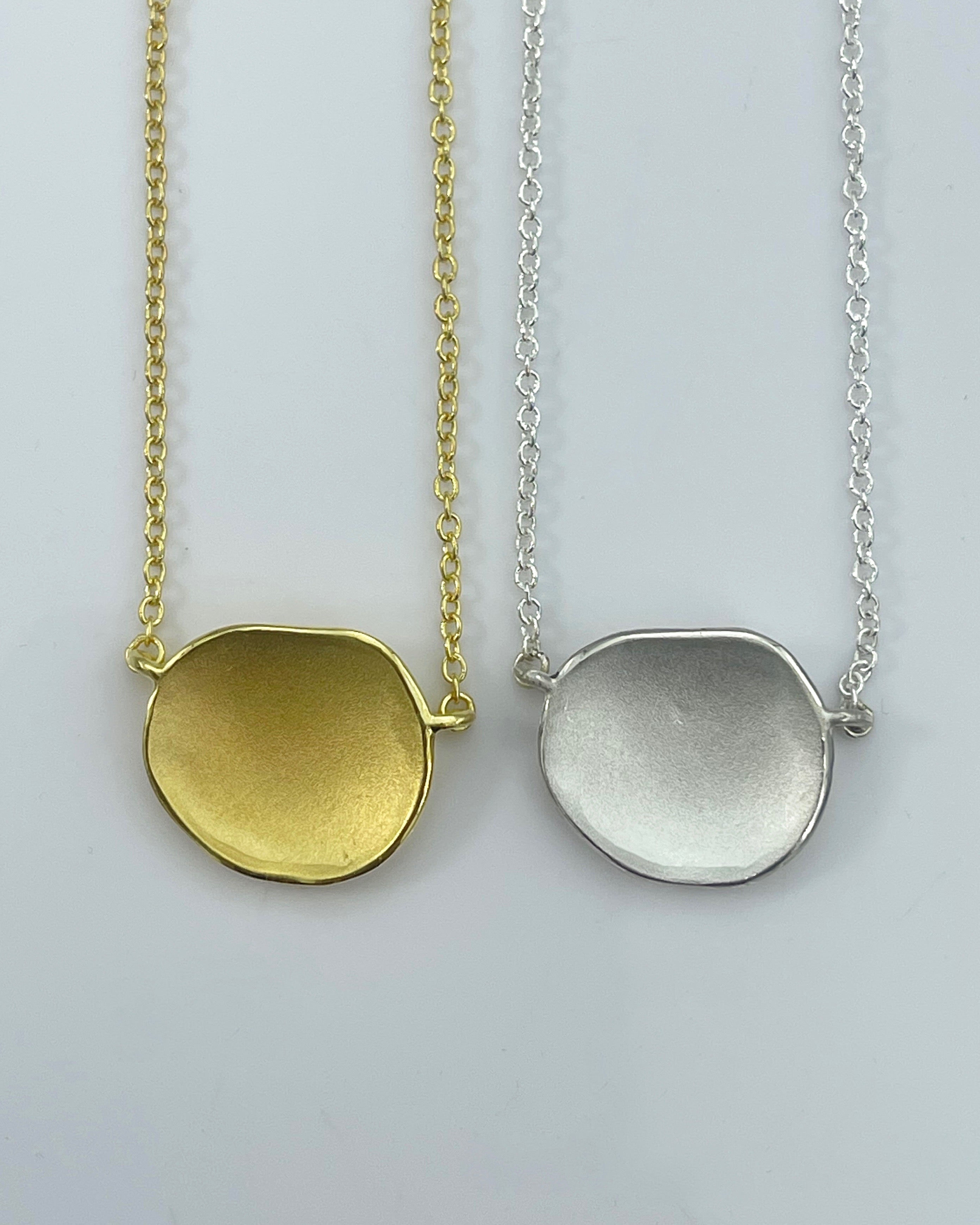 Sarah Richardson Small Wish Pod Pendant – MOTTO Harvard Square