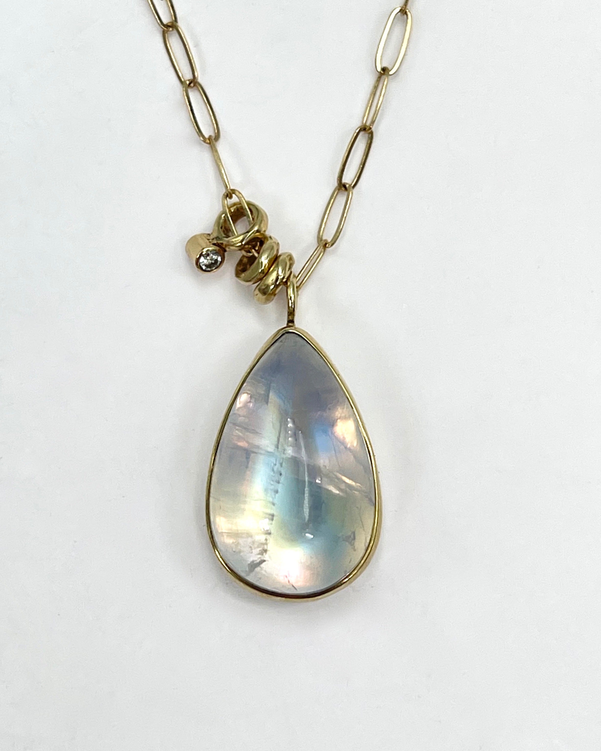 Jamie Joseph White Rainbow Moonstone Necklace – MOTTO Harvard Square