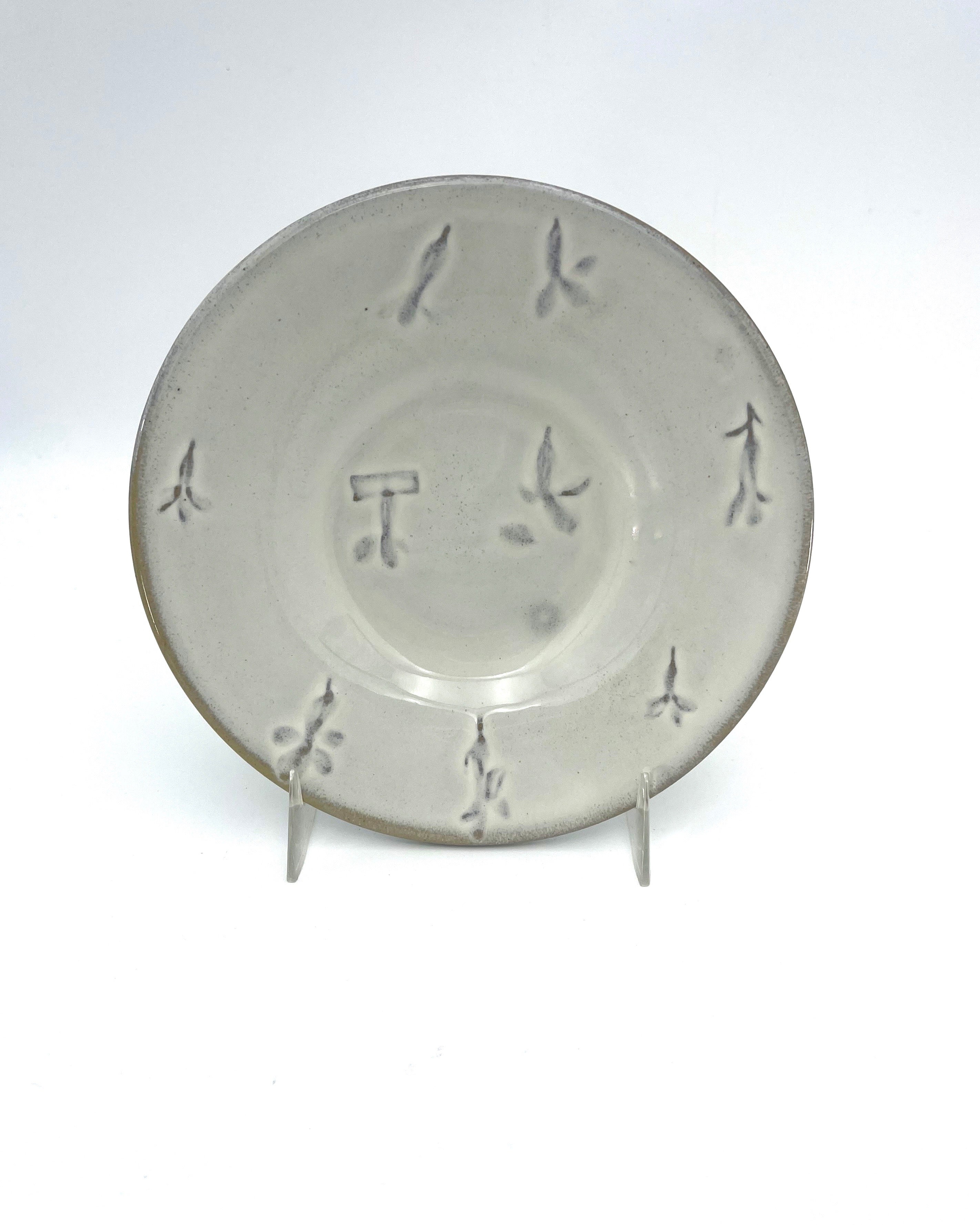 Small Ceramic Plate with Flowers – MOTTO Harvard Square